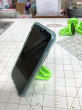 The Glow (ruler handle) – Lake Area Quilts 409-384-3878